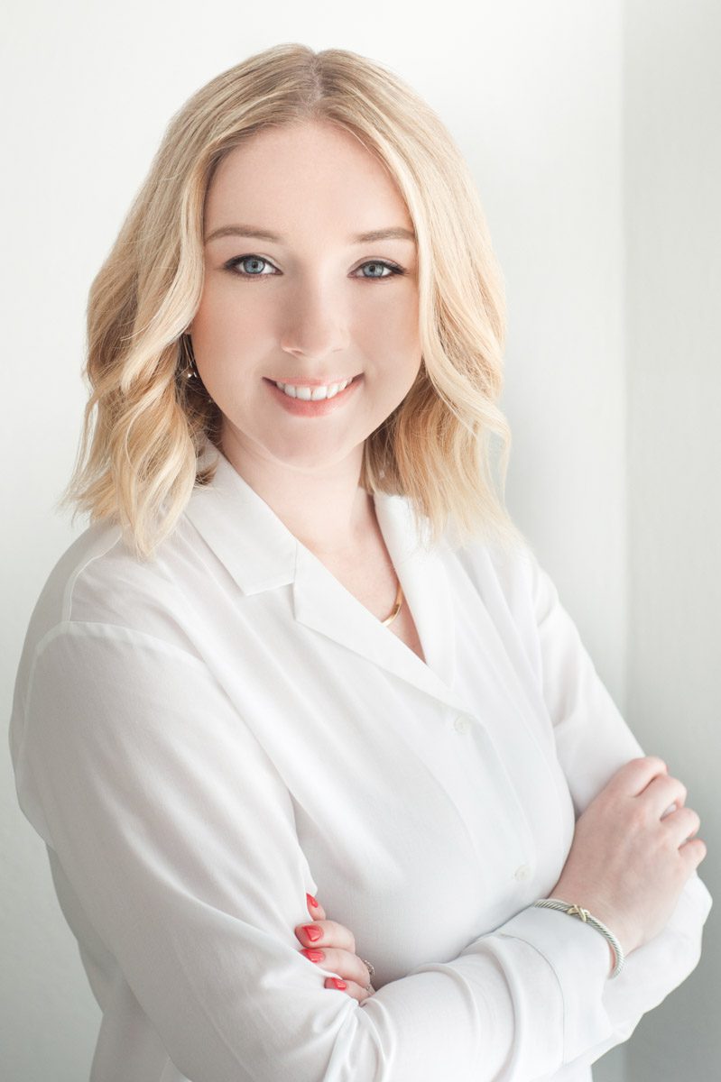 Clothes for headshots - Pasadena Photographer for Women